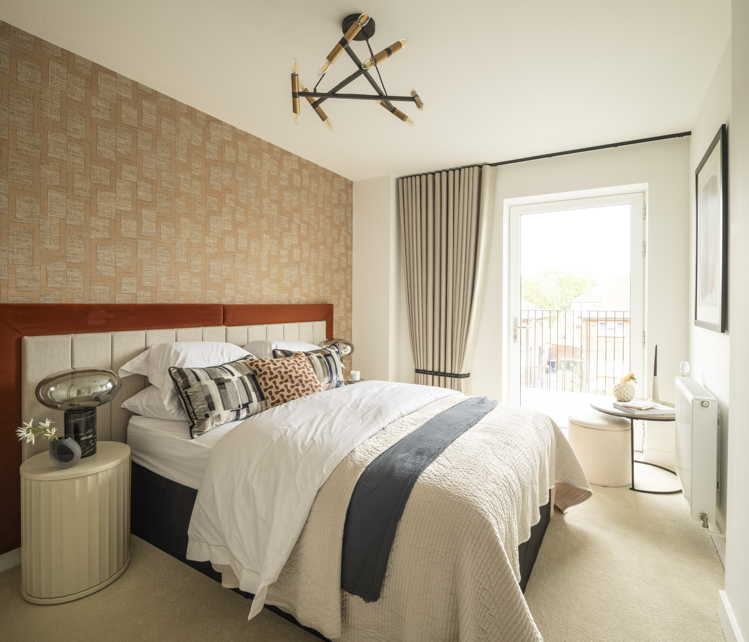 The One Hundred - First Time Buyer Online